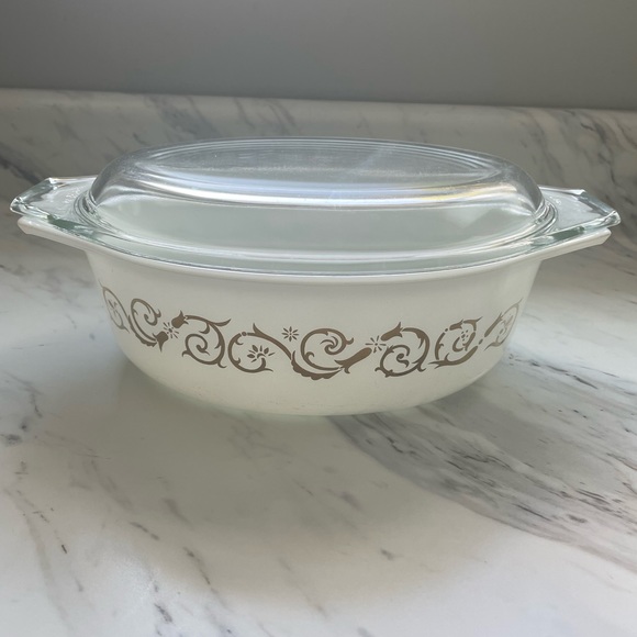 Pyrex | Kitchen | Vintage Pyrex 12 Qt Empire Scroll Oval Cassette With ...